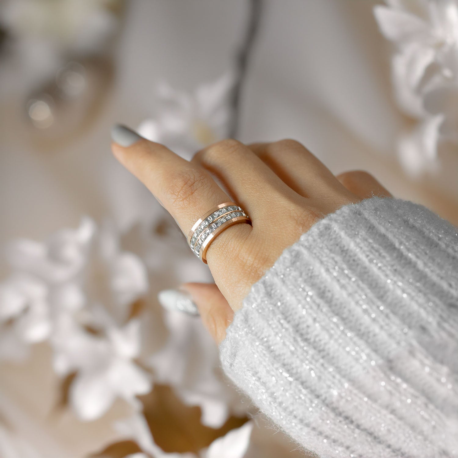 Rose Gold Dual Diva Ring- Mesmerize India