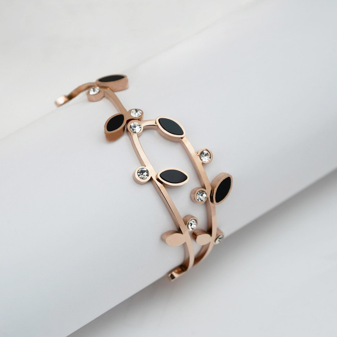 Shop Women's Premium Jewellery & Accessories Collection by Mesmerize